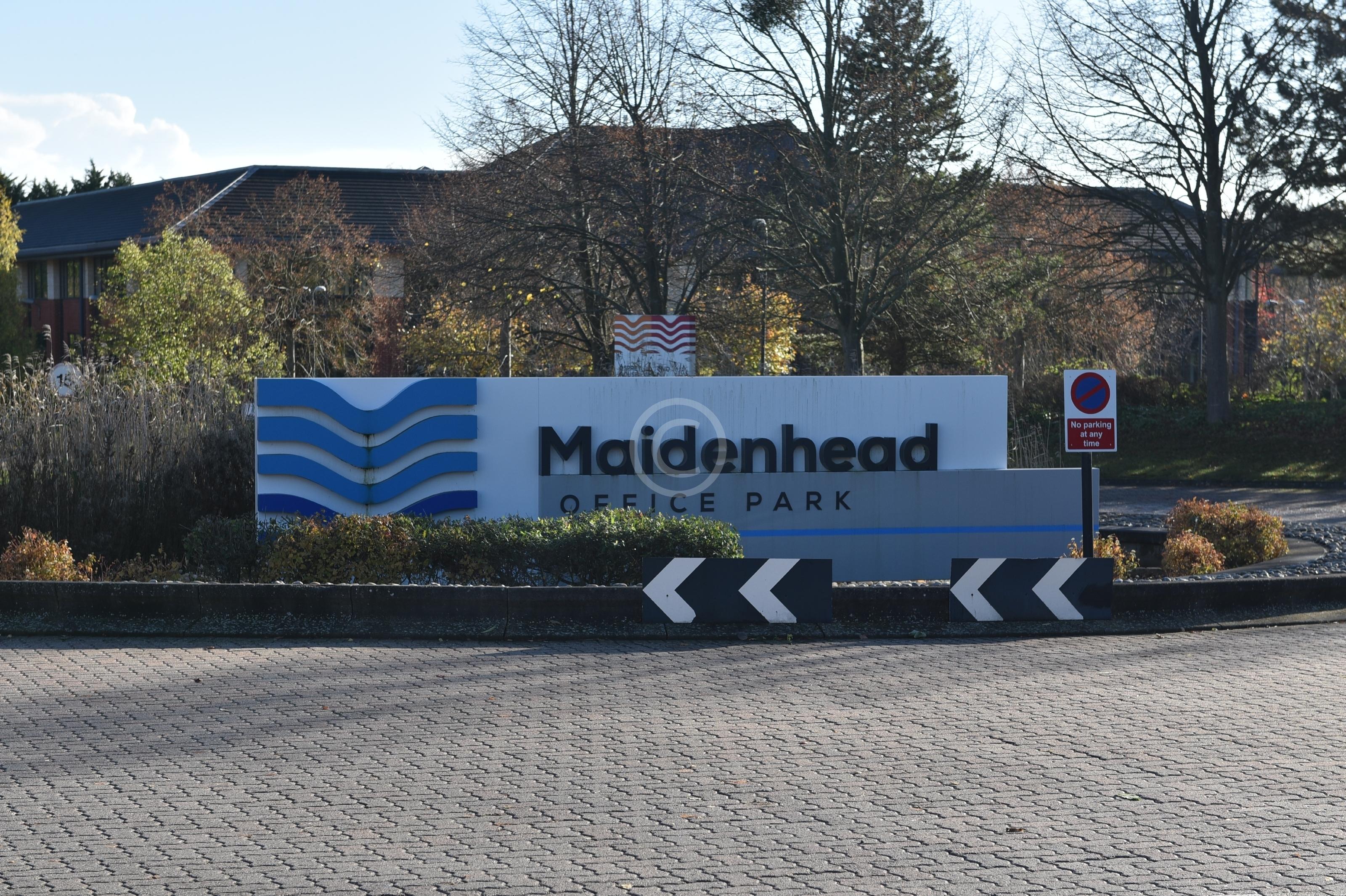 MAIDENHEAD 135015 - Photo 1 of 17 - Baylis Media Photos