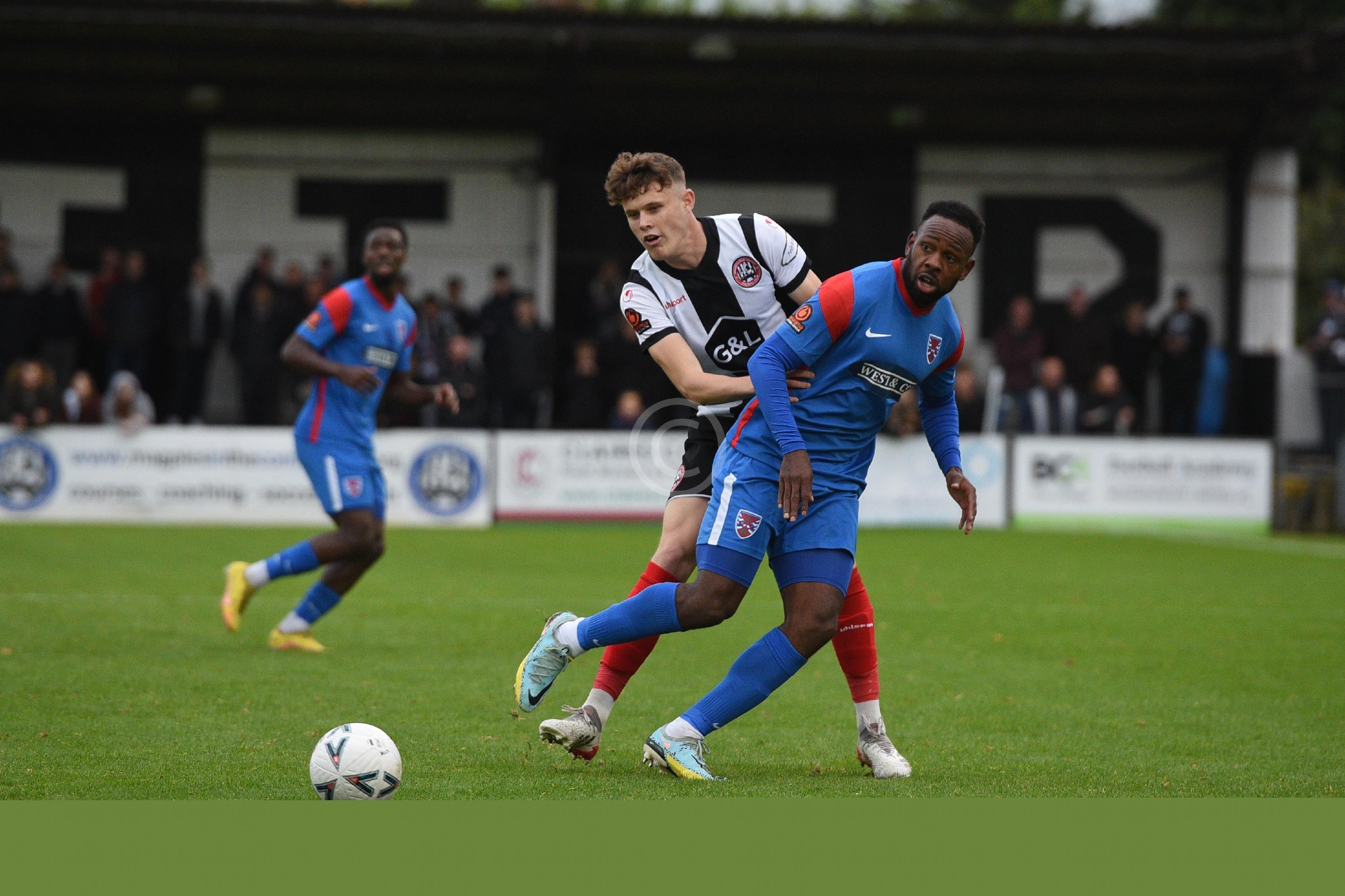 FOOTBALL 135028 - Photo 1 of 55 - Baylis Media Photos