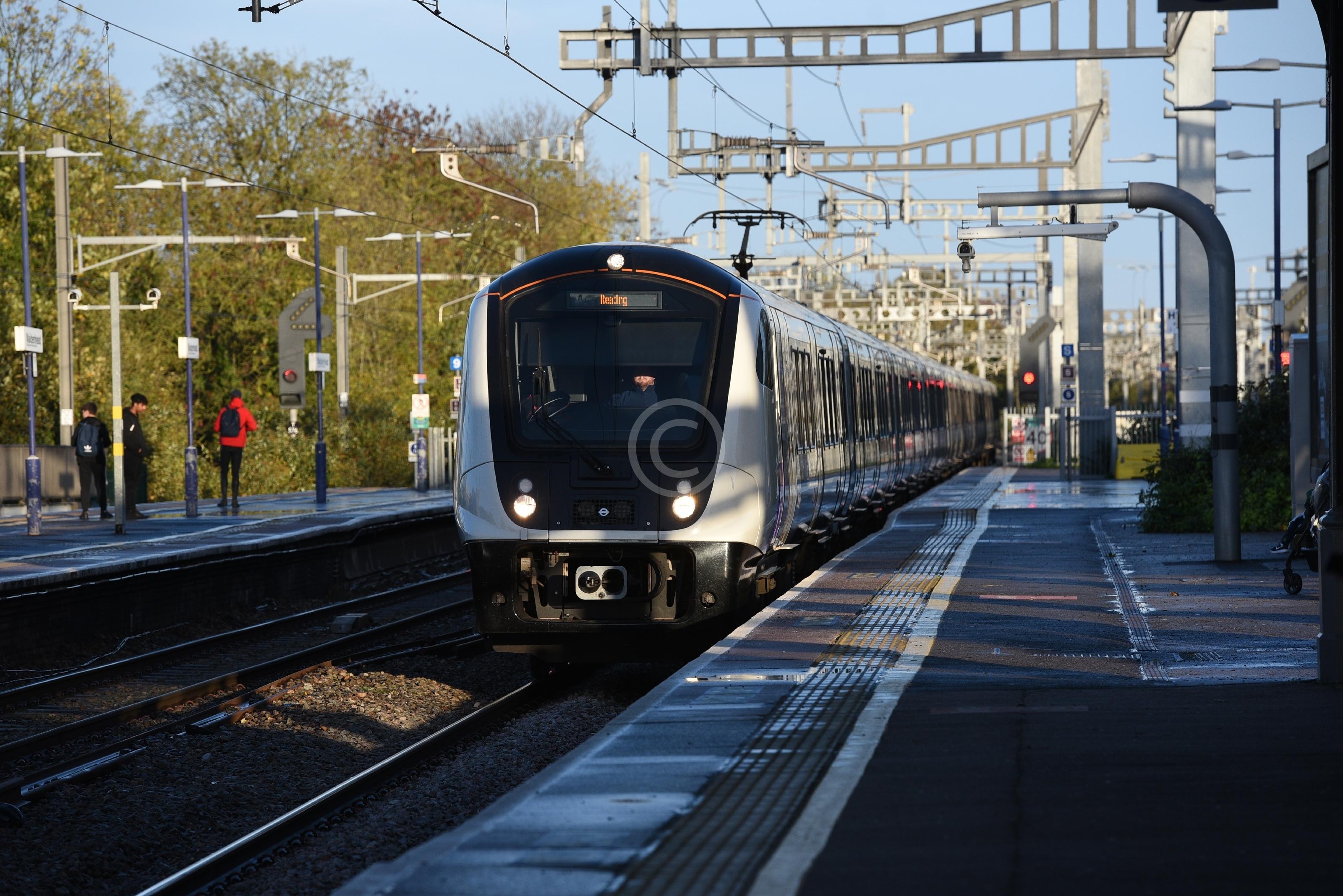 MAIDENHEAD 135035 - Photo 1 of 27 - Baylis Media Photos