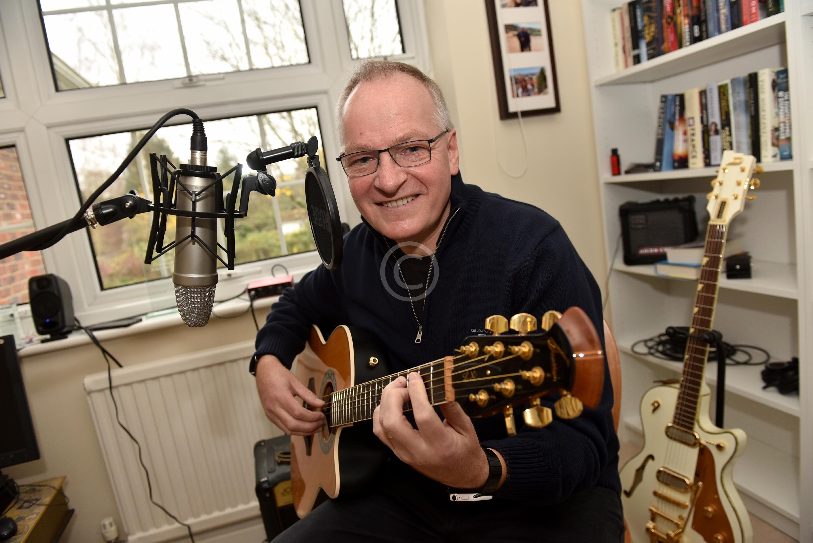 WARGRAVE 135083 - Photo 1 of 7 - Baylis Media Photos