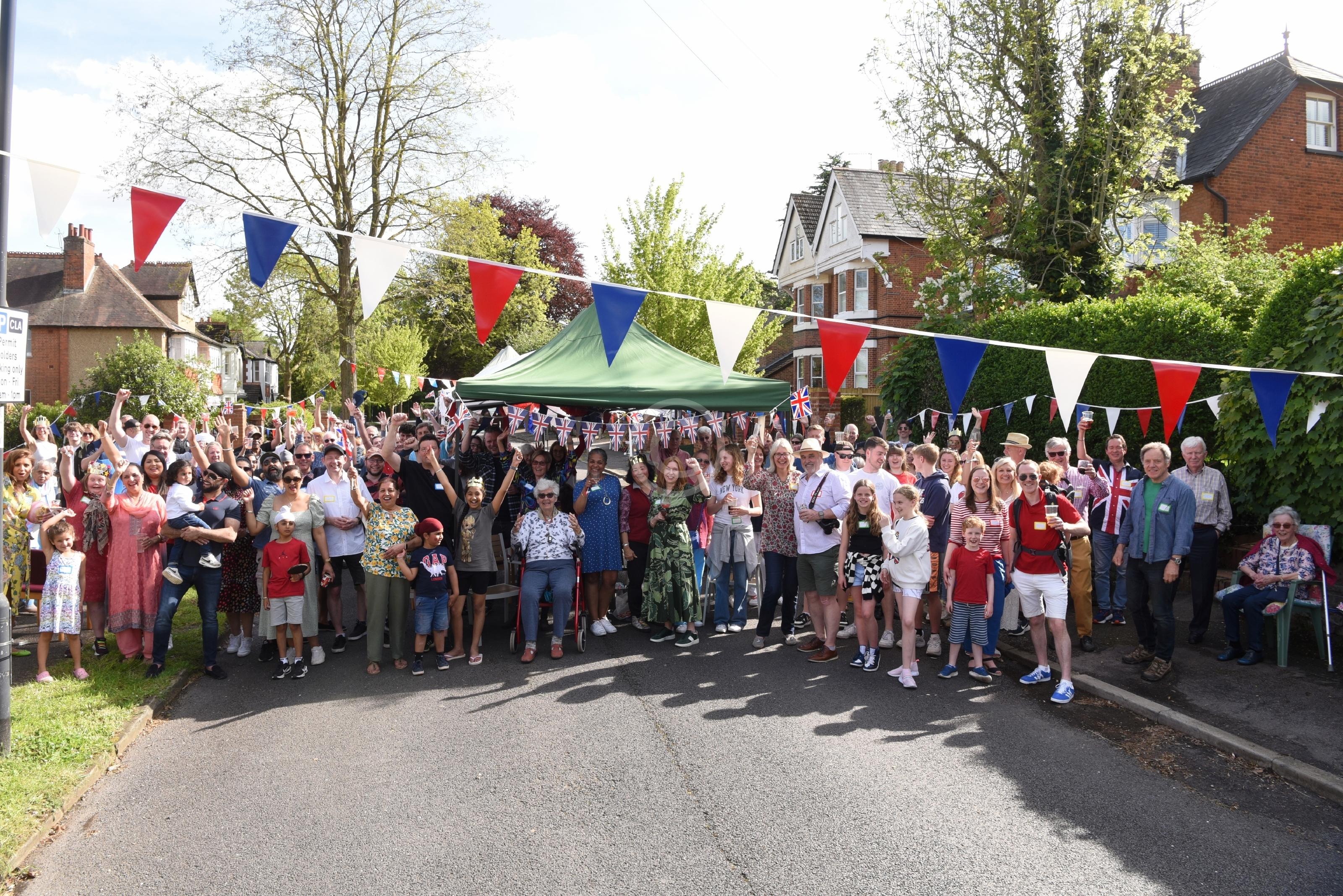 MAIDENHEAD 135440 - Photo 2 of 5 - Baylis Media Photos