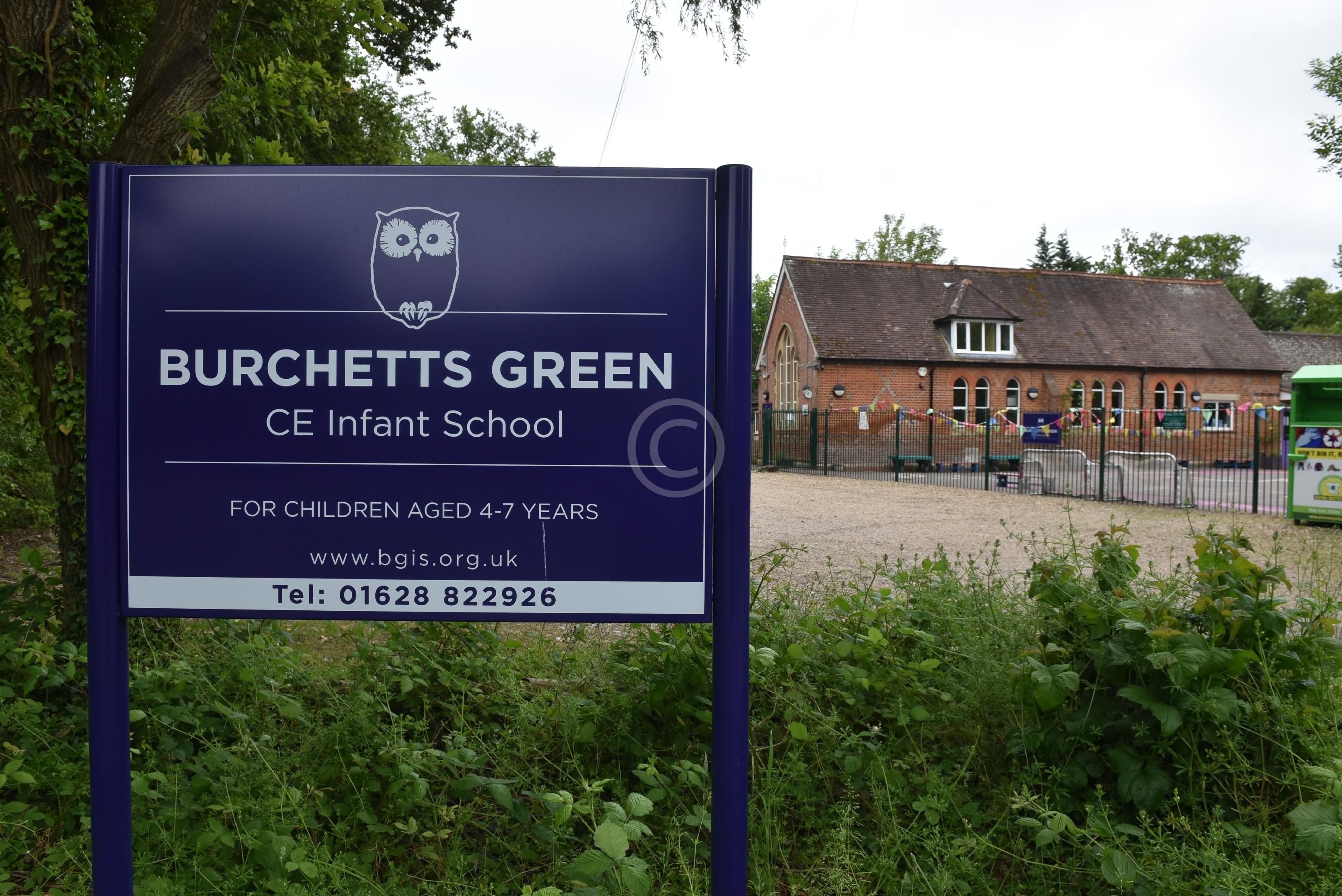 BURCHETTS GREEN 135496 - Photo 1 of 9 - Baylis Media Photos