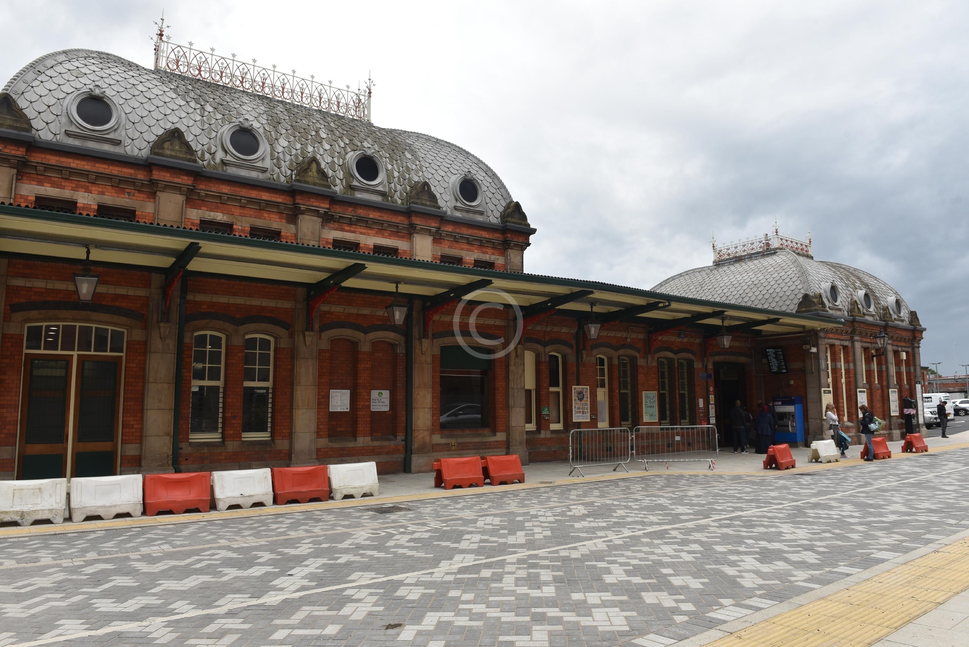 SLOUGH 135567 - Photo 1 of 24 - Baylis Media Photos