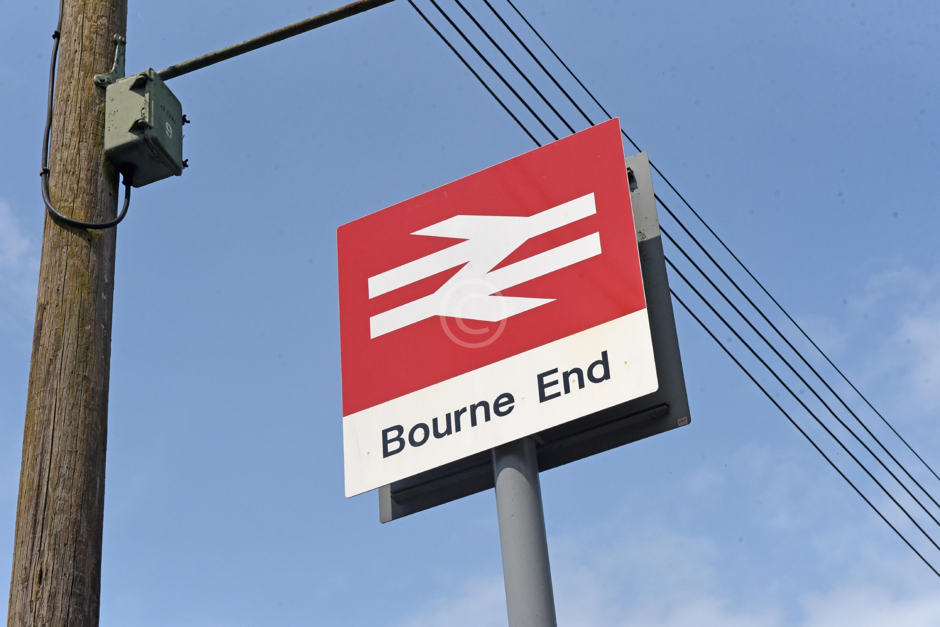 BOURNE END 135596 - Photo 1 of 3 - Baylis Media Photos