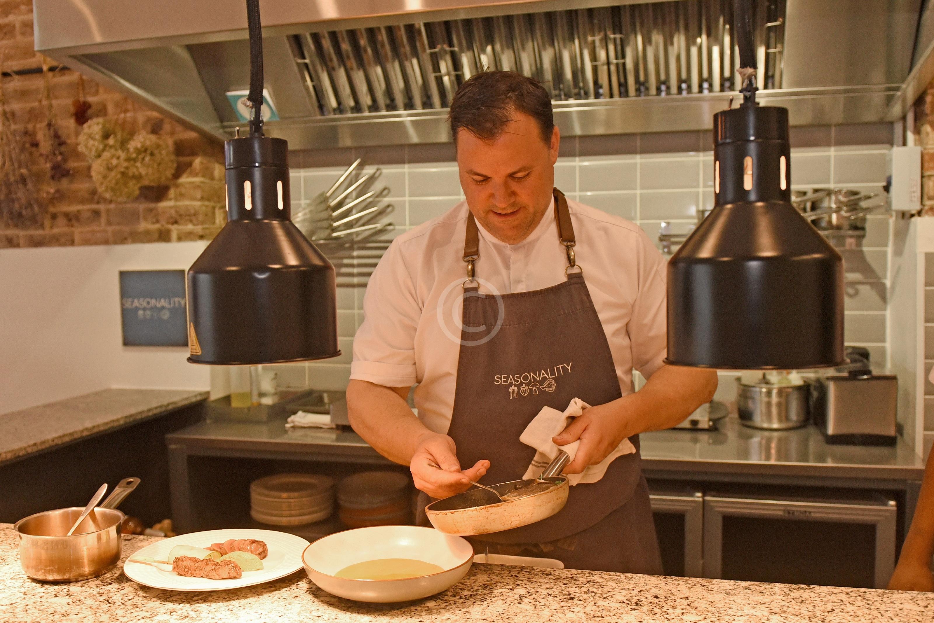 MAIDENHEAD 135600 - Photo 1 of 7 - Baylis Media Photos