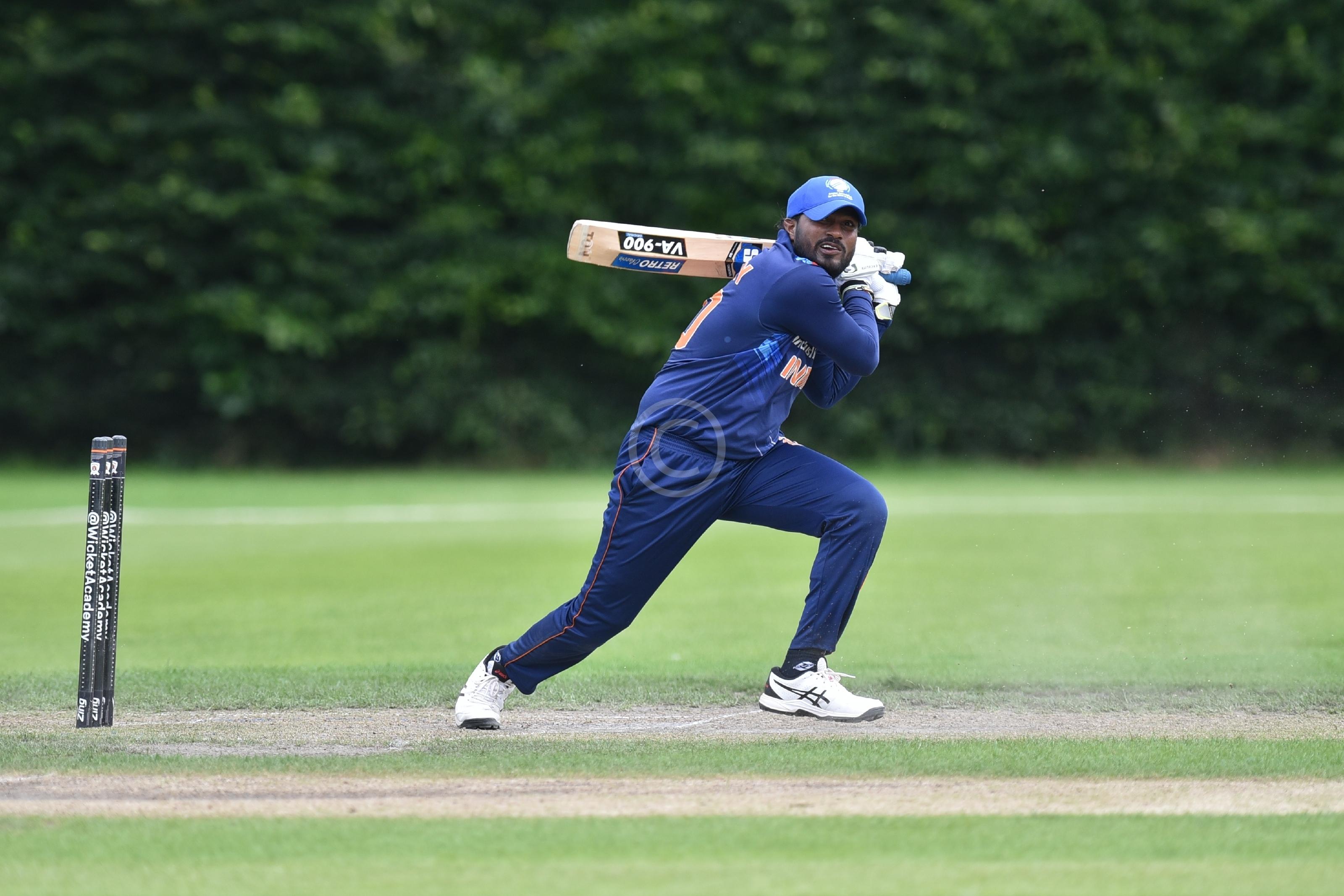 CRICKET 135665 - Photo 1 of 67 - Baylis Media Photos