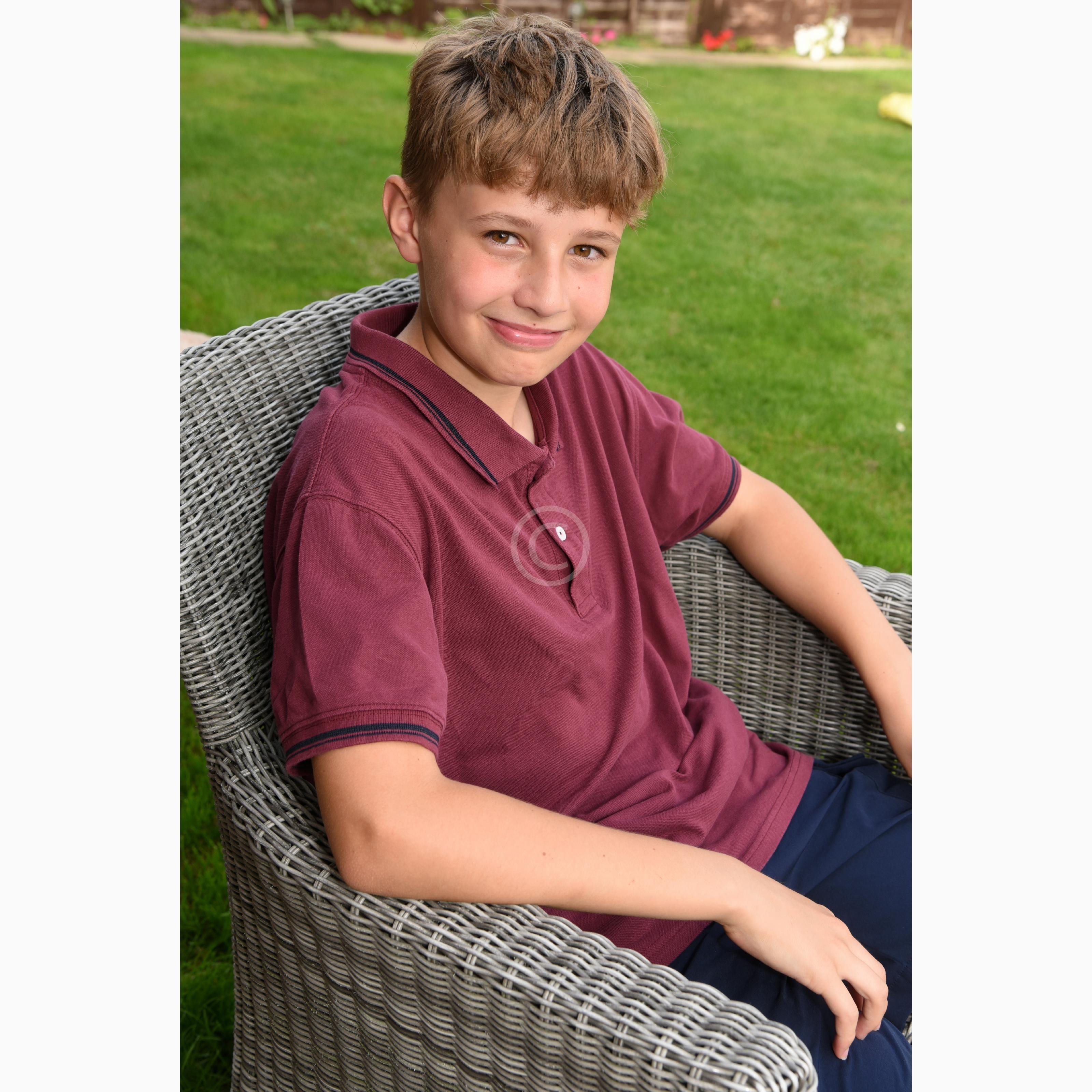 MAIDENHEAD 135735 - Photo 1 of 4 - Baylis Media Photos