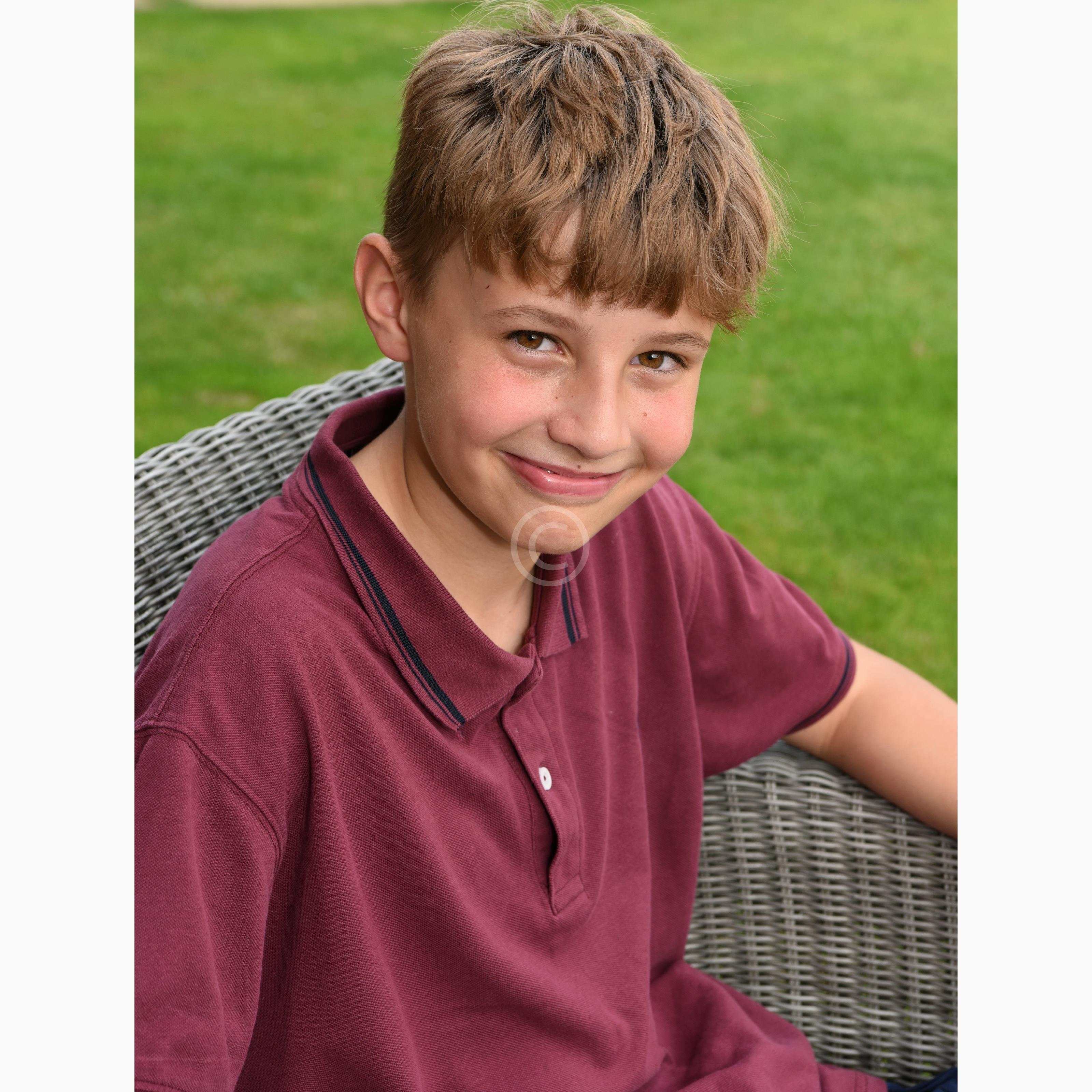 MAIDENHEAD 135735 - Photo 1 of 4 - Baylis Media Photos