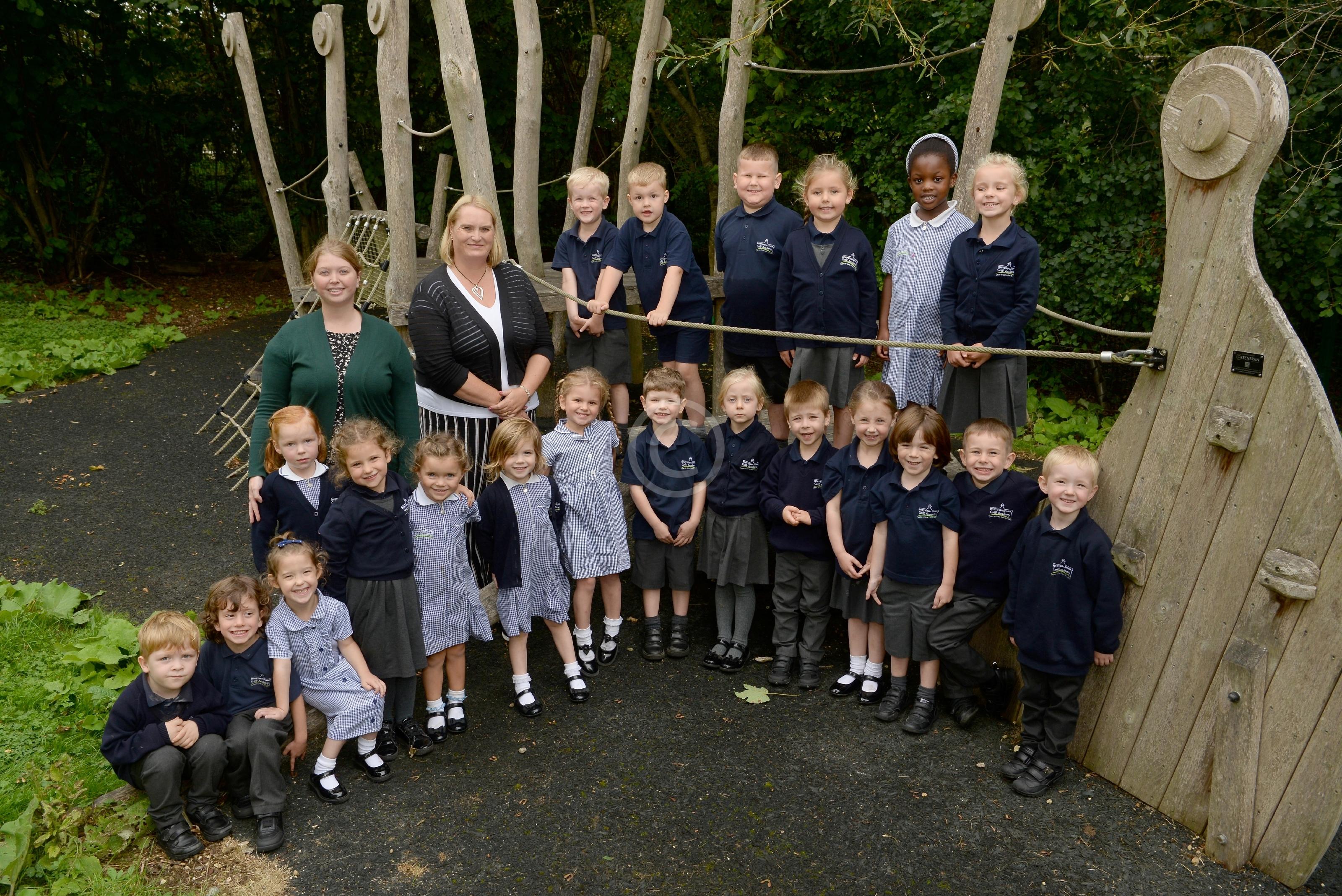 FIRST CLASS 135771 - Photo 1 of 3 - Baylis Media Photos