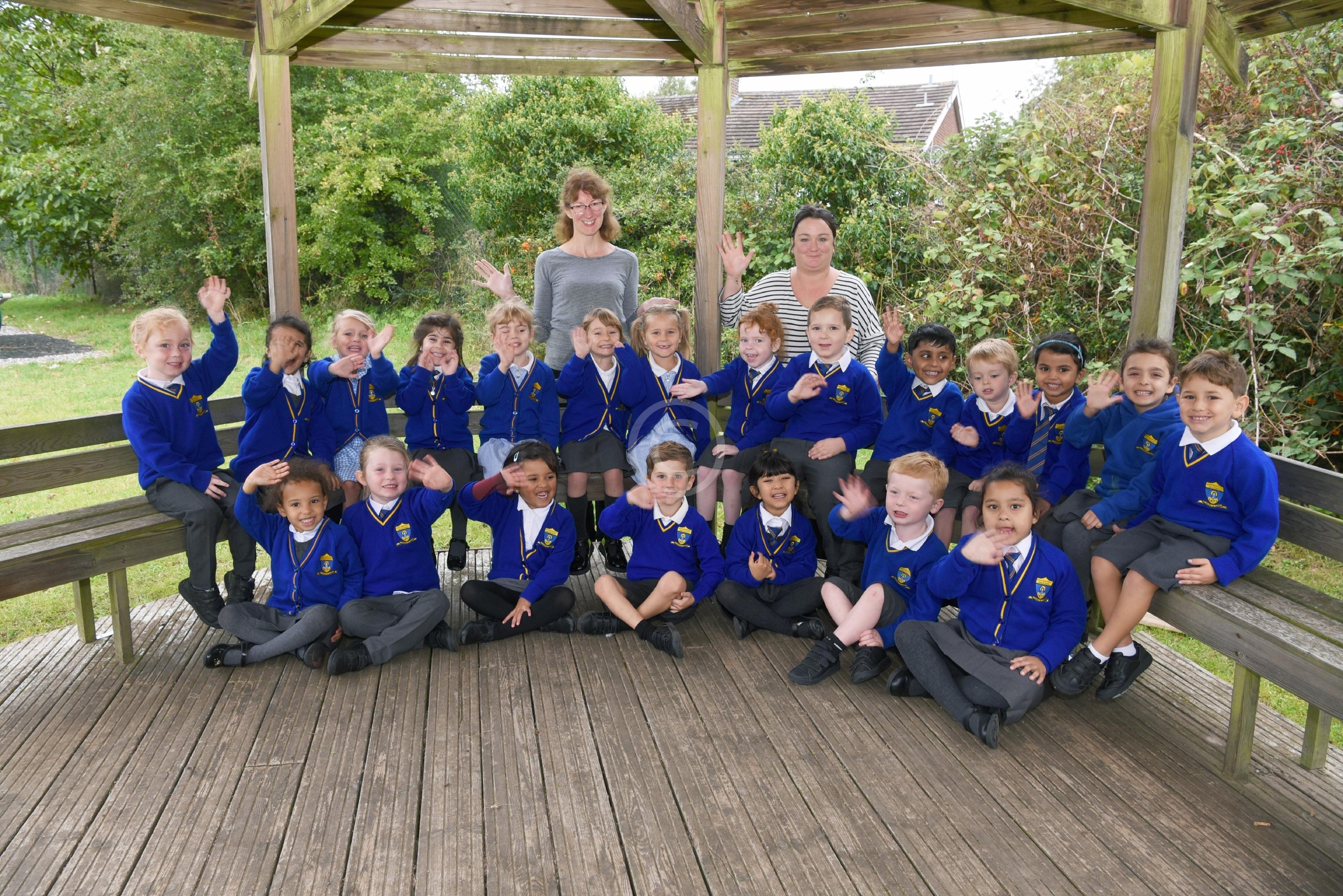 FIRST CLASS 135821 - Photo 1 of 8 - Baylis Media Photos