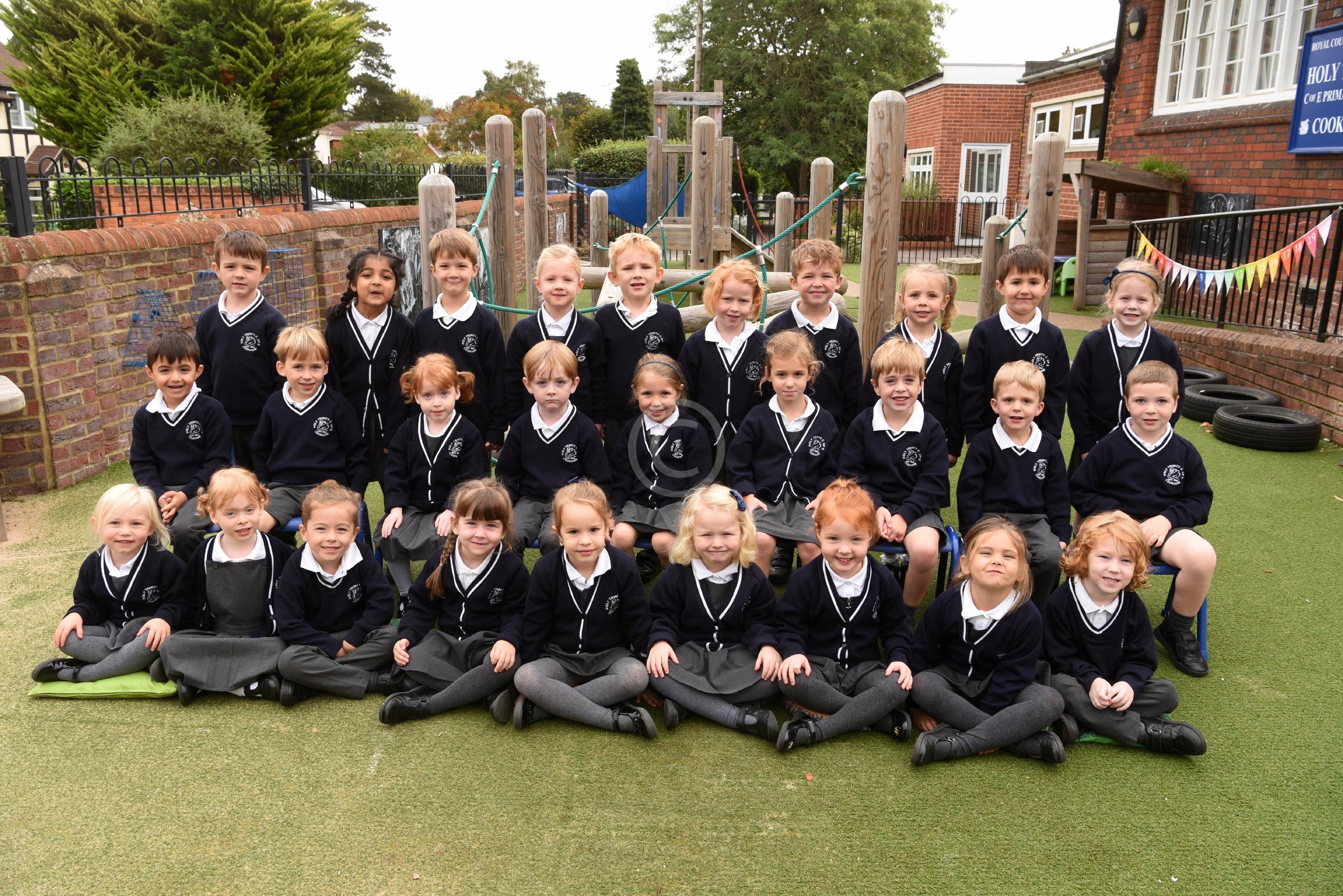 FIRST CLASS 135835 - Photo 1 of 5 - Baylis Media Photos