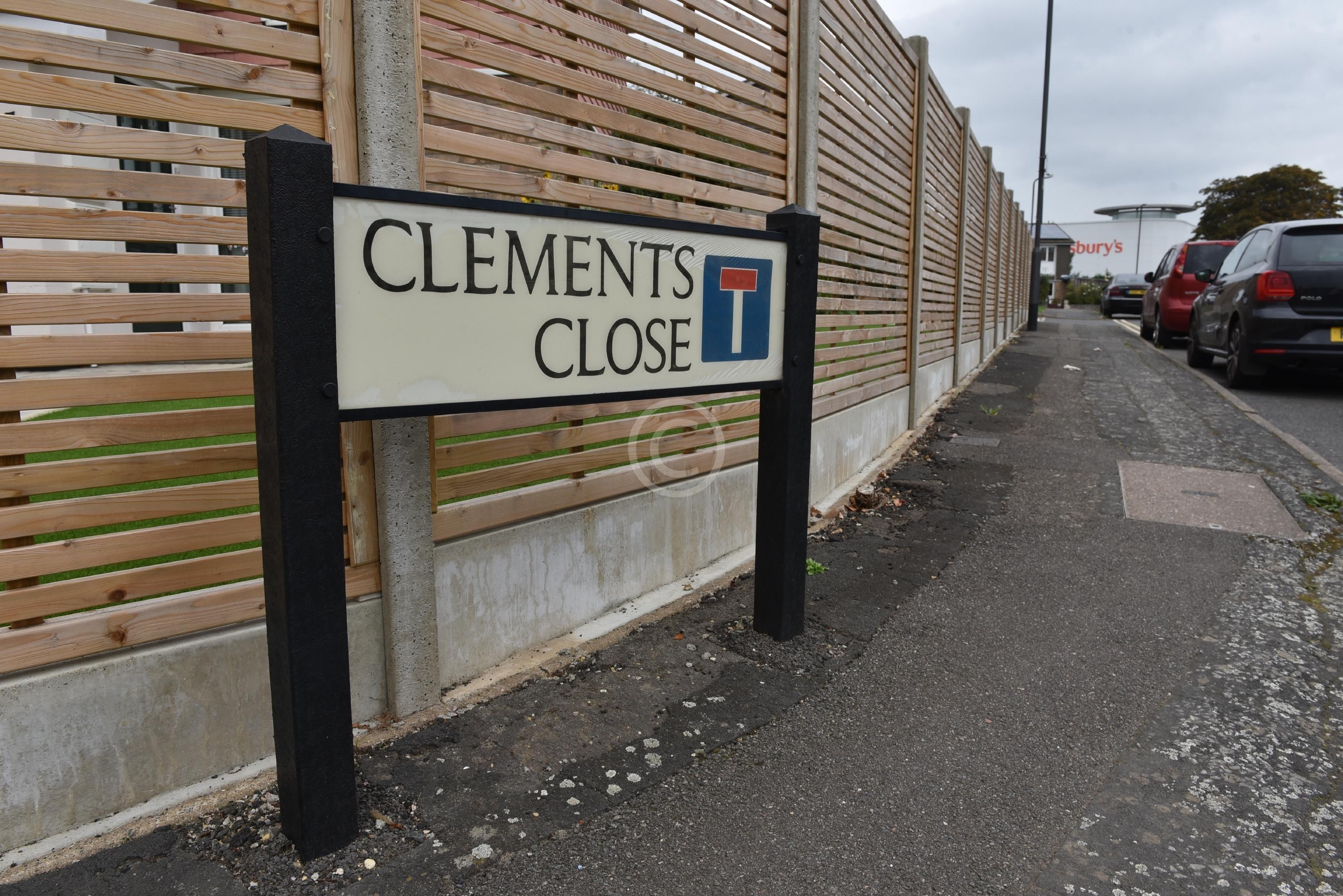 SLOUGH 135881 - Photo 1 of 10 - Baylis Media Photos