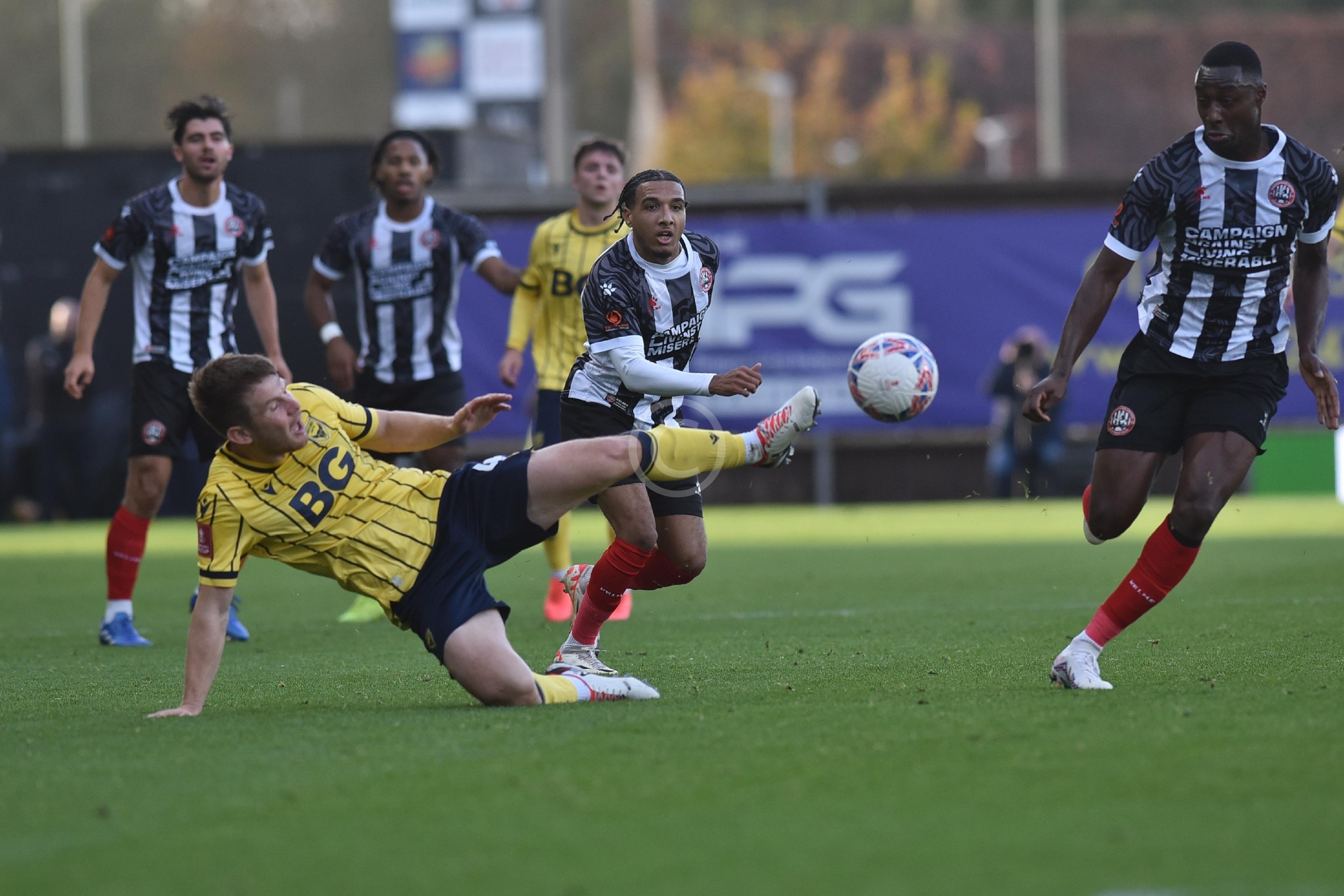 FOOTBALL 135926 - Photo 1 of 125 - Baylis Media Photos