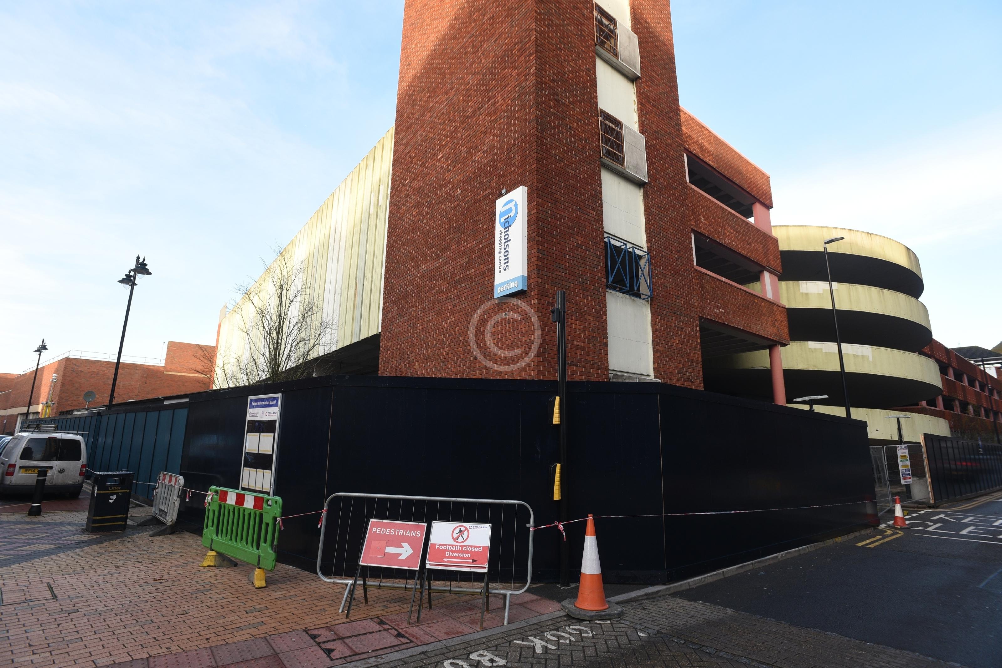 MAIDENHEAD 135994 - Photo 2 of 11 - Baylis Media Photos