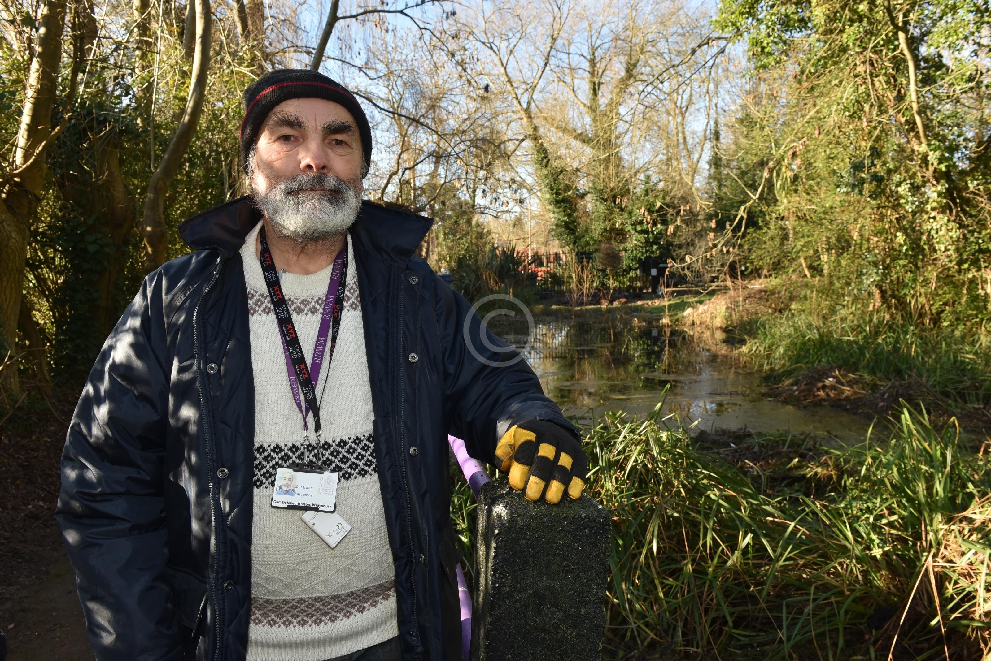 WRAYSBURY 136118 - Photo 1 of 12 - Baylis Media Photos