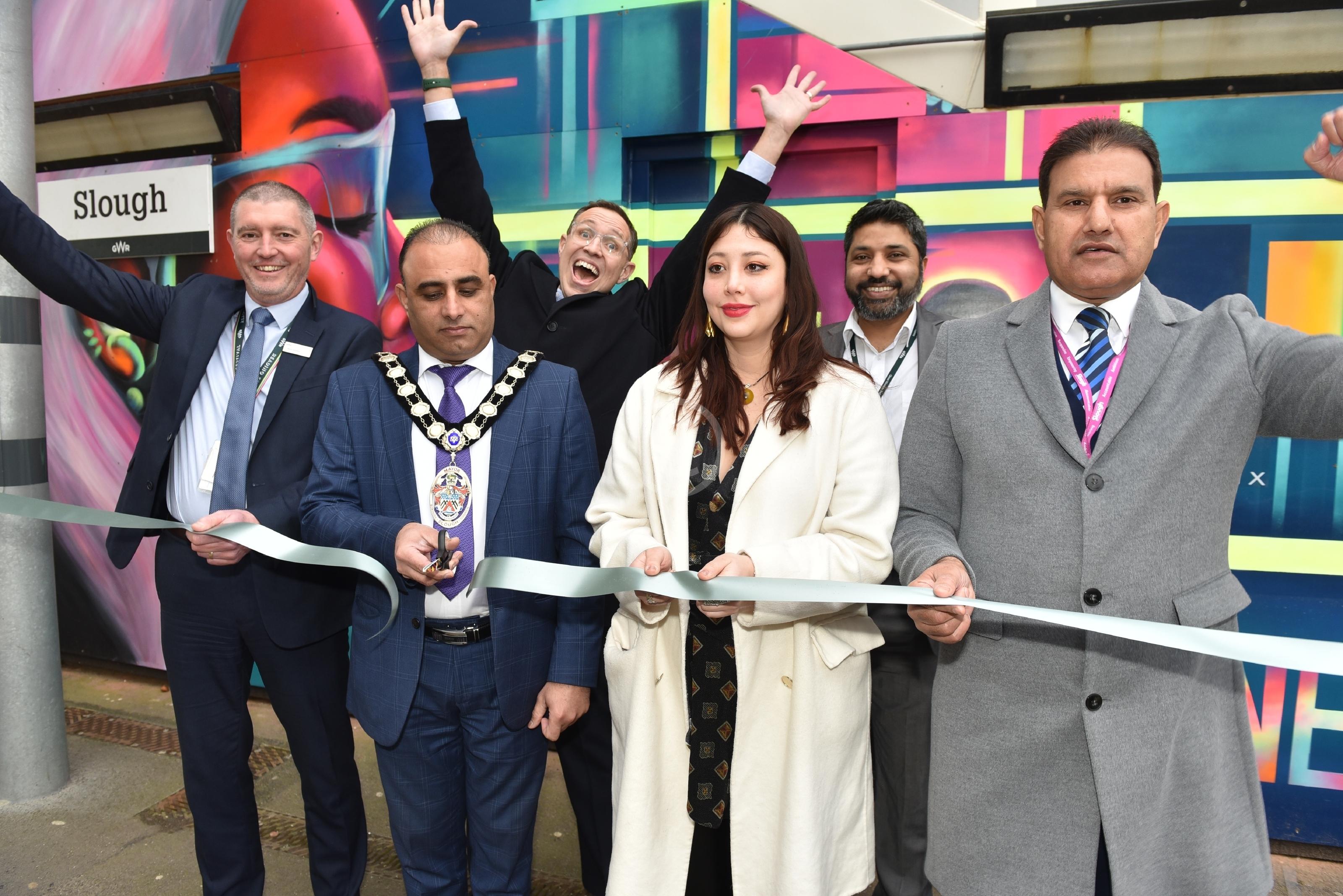 SLOUGH 136142 - Photo 1 of 22 - Baylis Media Photos