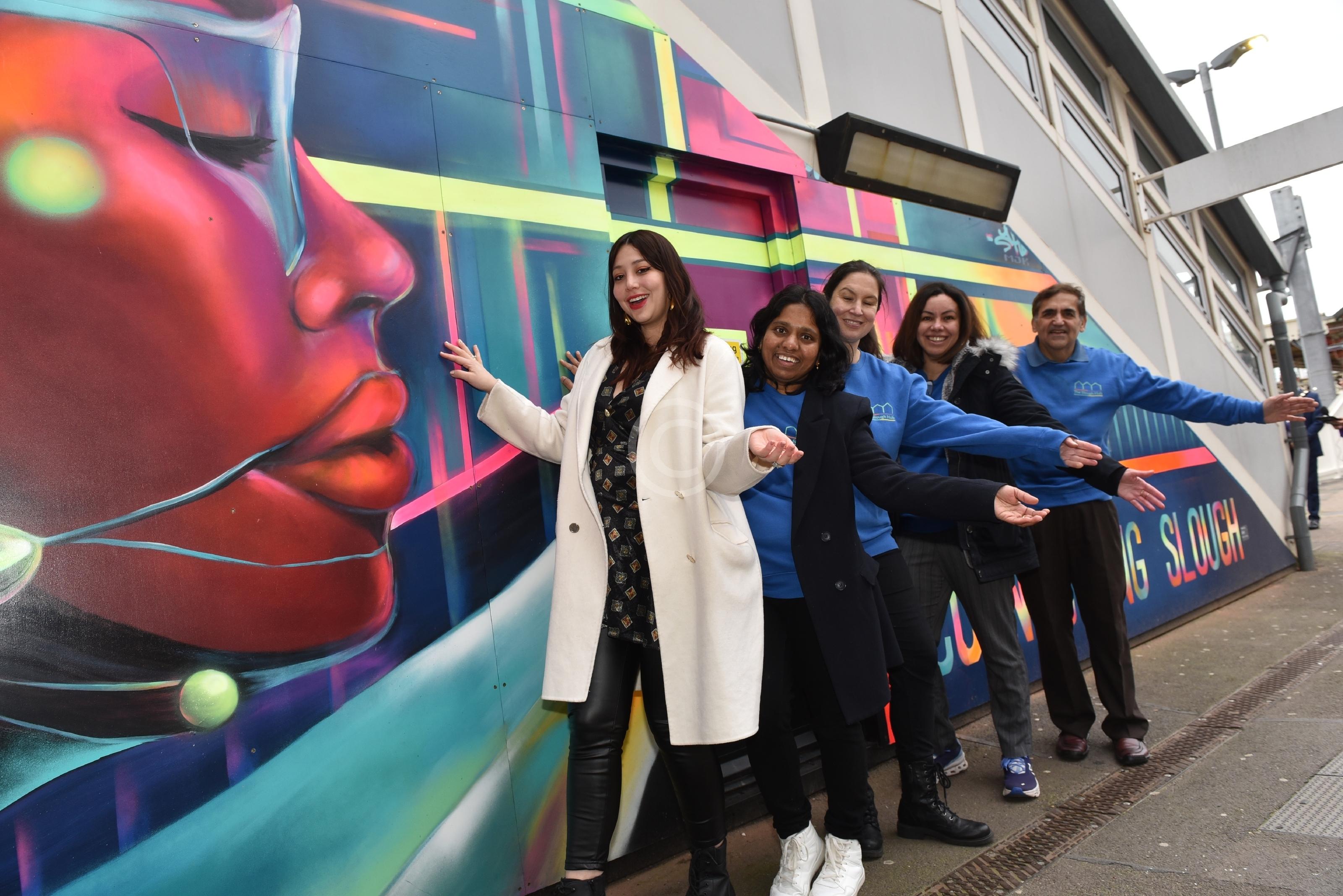 SLOUGH 136142 - Photo 1 of 22 - Baylis Media Photos