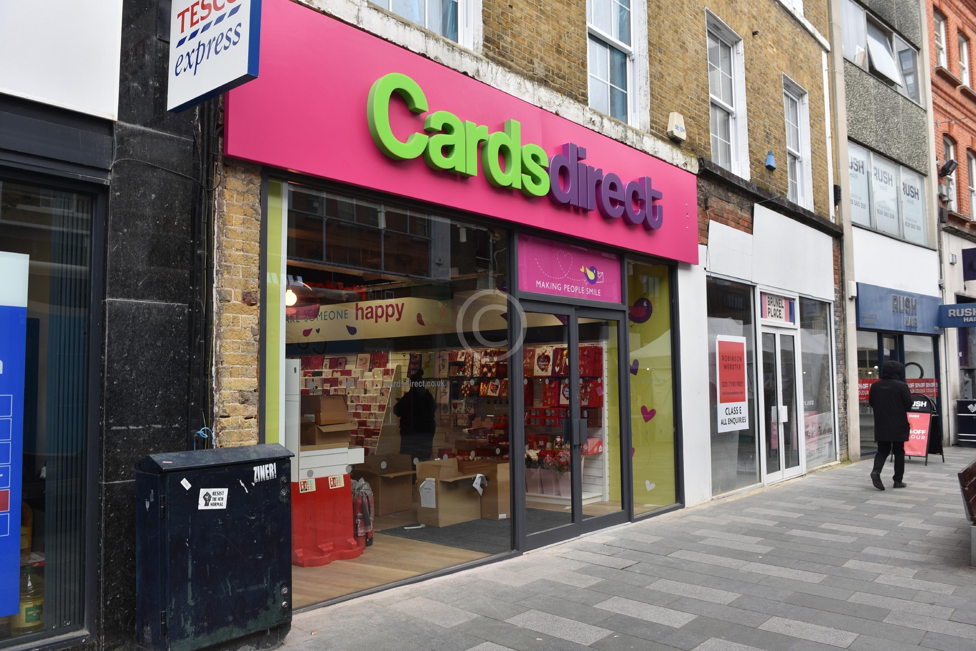 MAIDENHEAD 136152 - Photo 1 of 6 - Baylis Media Photos