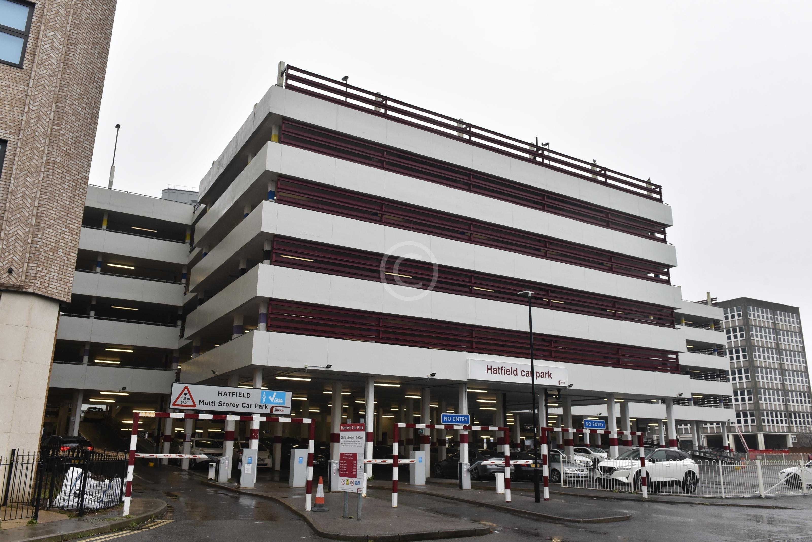 SLOUGH 136161 - Photo 1 of 7 - Baylis Media Photos