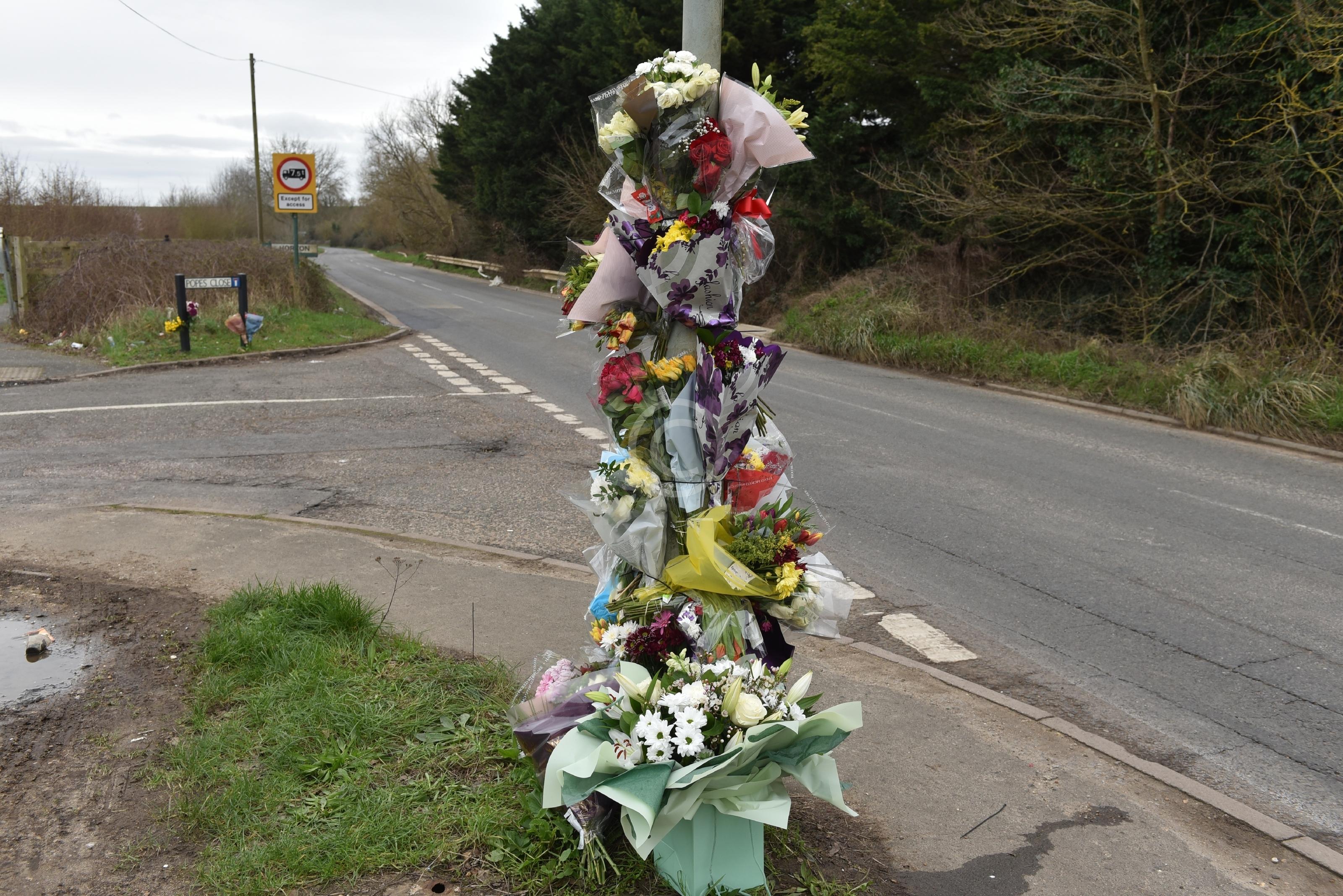 COLNBROOK 136196 - Photo 1 of 21 - Baylis Media Photos