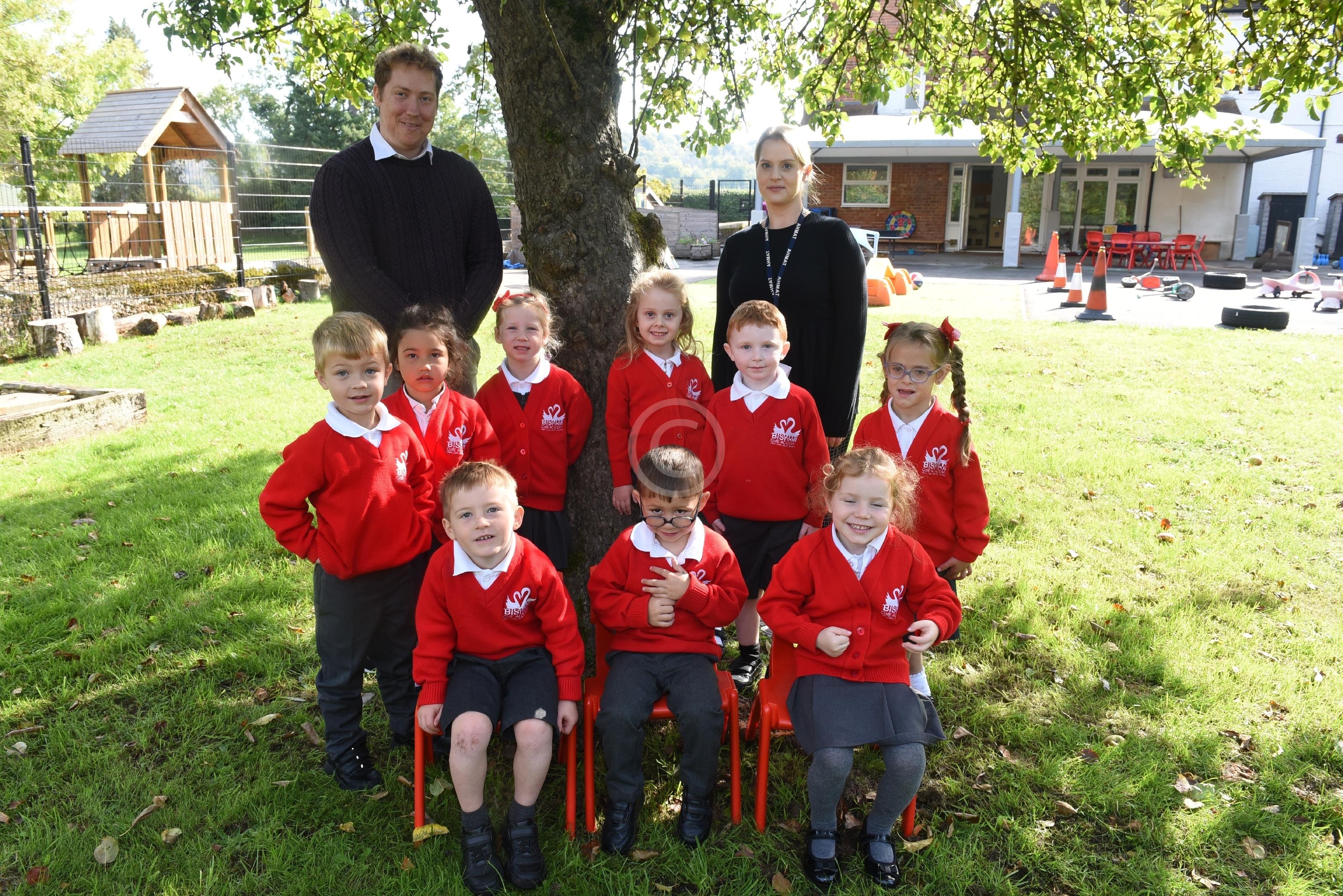 FIRST CLASS 137035 - Photo 1 of 8 - Baylis Media Photos