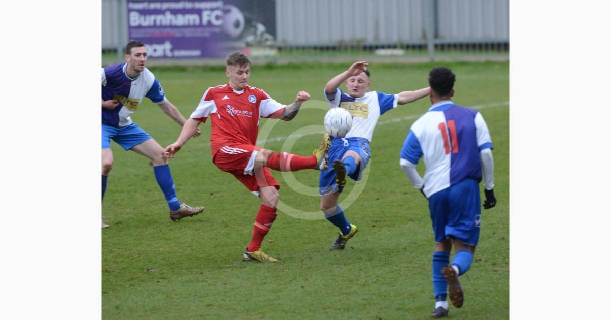 FOOTBALL 127680 - Photo 1 of 14 - Baylis Media Photos