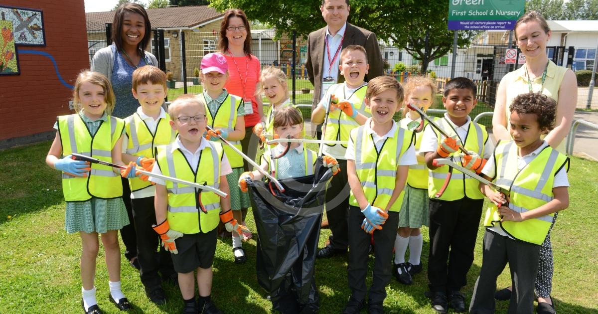 DEDWORTH 128155 - Photo 1 of 5 - Baylis Media Photos