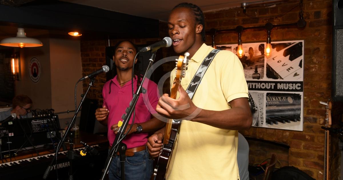 ETON 131660 - Photo 1 of 8 - Baylis Media Photos