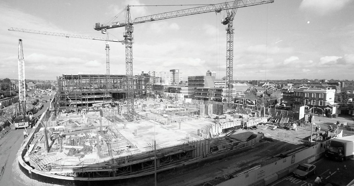 RW 136616 - Photo 1 of 8 - Baylis Media Photos