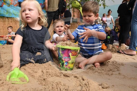 MAIDENHEAD 128461 - Photo 1 of 36 - Baylis Media Photos