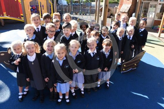 FIRST CLASS 128754 - Photo 1 of 11 - Baylis Media Photos