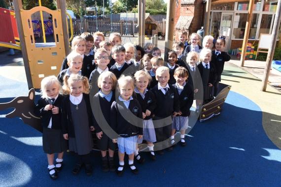 FIRST CLASS 128754 - Photo 1 of 11 - Baylis Media Photos