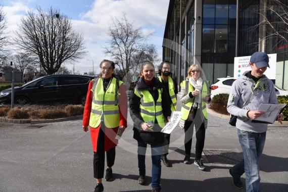 SLOUGH 129581 - Photo 1 of 15 - Baylis Media Photos