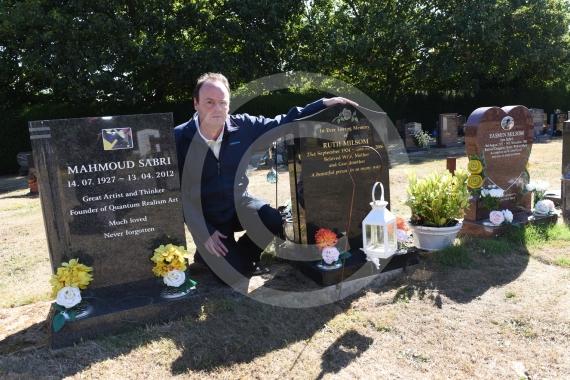 MAIDENHEAD 130133 - Photo 1 of 7 - Baylis Media Photos