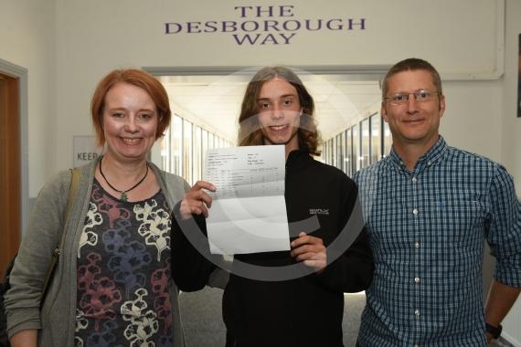 MAIDENHEAD 131751 - Photo 1 of 8 - Baylis Media Photos