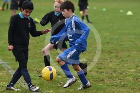 DATCHET 132411 - Photo 1 of 47 - Baylis Media Photos