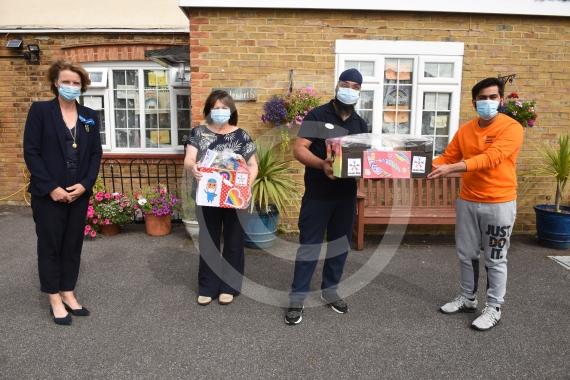 TAPLOW 132874 - Photo 1 of 13 - Baylis Media Photos