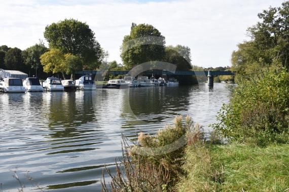 SHIPLAKE 133001 - Photo 1 of 24 - Baylis Media Photos