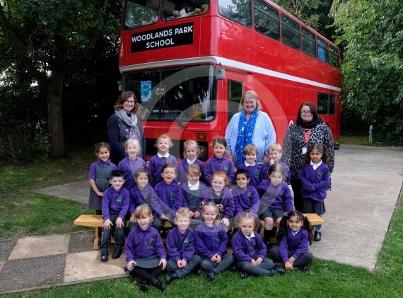 FIRST CLASS 134907 - Photo 1 of 3 - Baylis Media Photos