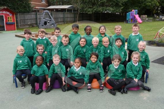 FIRST CLASS 134941 - Photo 1 of 4 - Baylis Media Photos