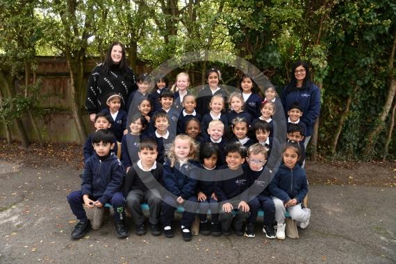 FIRST CLASS 134959 - Photo 1 of 25 - Baylis Media Photos