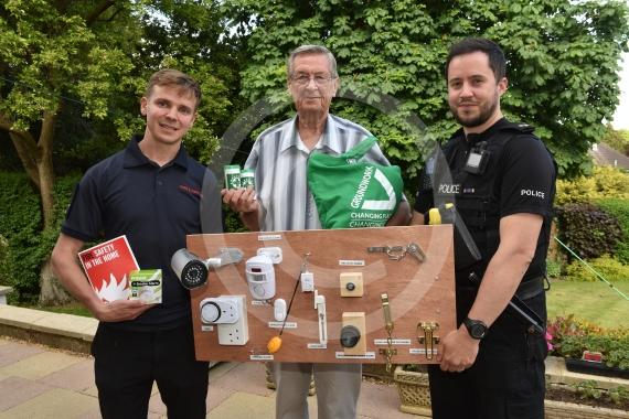 MAIDENHEAD 135497 - Photo 1 of 4 - Baylis Media Photos