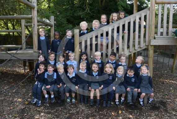 FIRST CLASS 135813 - Photo 1 of 4 - Baylis Media Photos