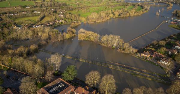 No road access into Cookham due to flooding, council says - Photo 1 of ...