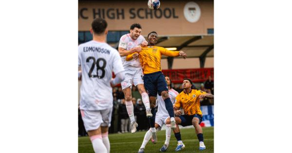 AS IT HAPPENED: Slough Town suffer FA Cup heartbreak in Macclesfield ...