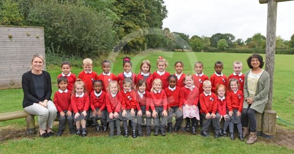 FIRST CLASS 131934 - Photo 1 of 1 - Baylis Media Photos