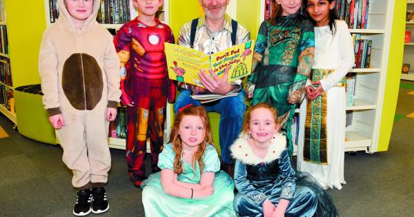 Alexander First School pupils meet children’s illustrator on World Book ...