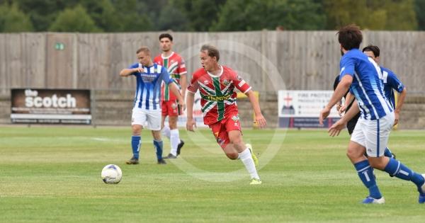 FOOTBALL 132901 - Photo 1 of 20 - Baylis Media Photos