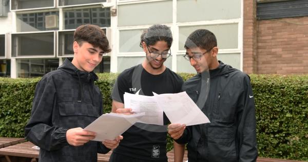 BURNHAM 133724 - Photo 1 of 5 - Baylis Media Photos