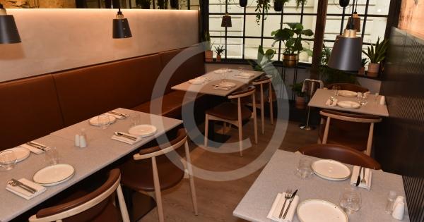 WINDSOR 134037 - Photo 1 of 10 - Baylis Media Photos